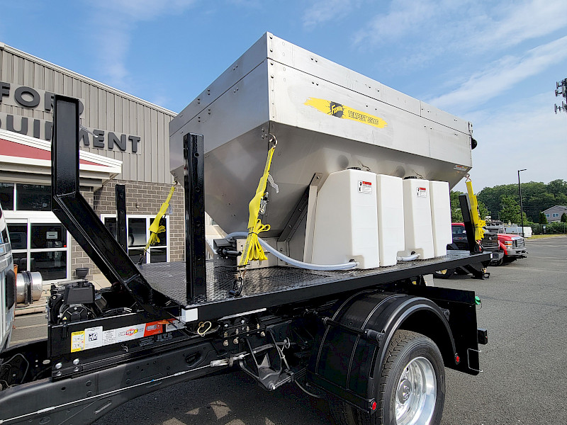 Spreaders | Hartford Truck Equipment, South Windsor CT