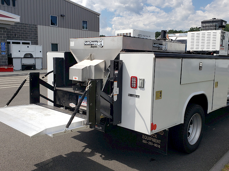 Spreaders | Hartford Truck Equipment, South Windsor CT